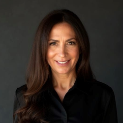 State Farm Insurance Agent Denise Smith in Aurora CO