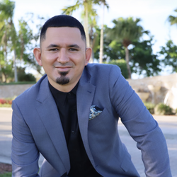 Available Job Positions in FL | Hugo Rodriguez - State Farm®